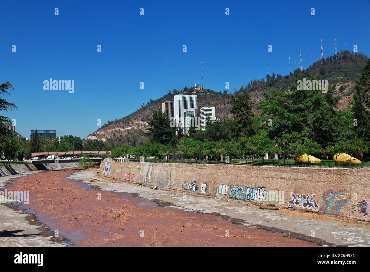 Mapocho river cerro san cristobal hi-res stock photography and images ...