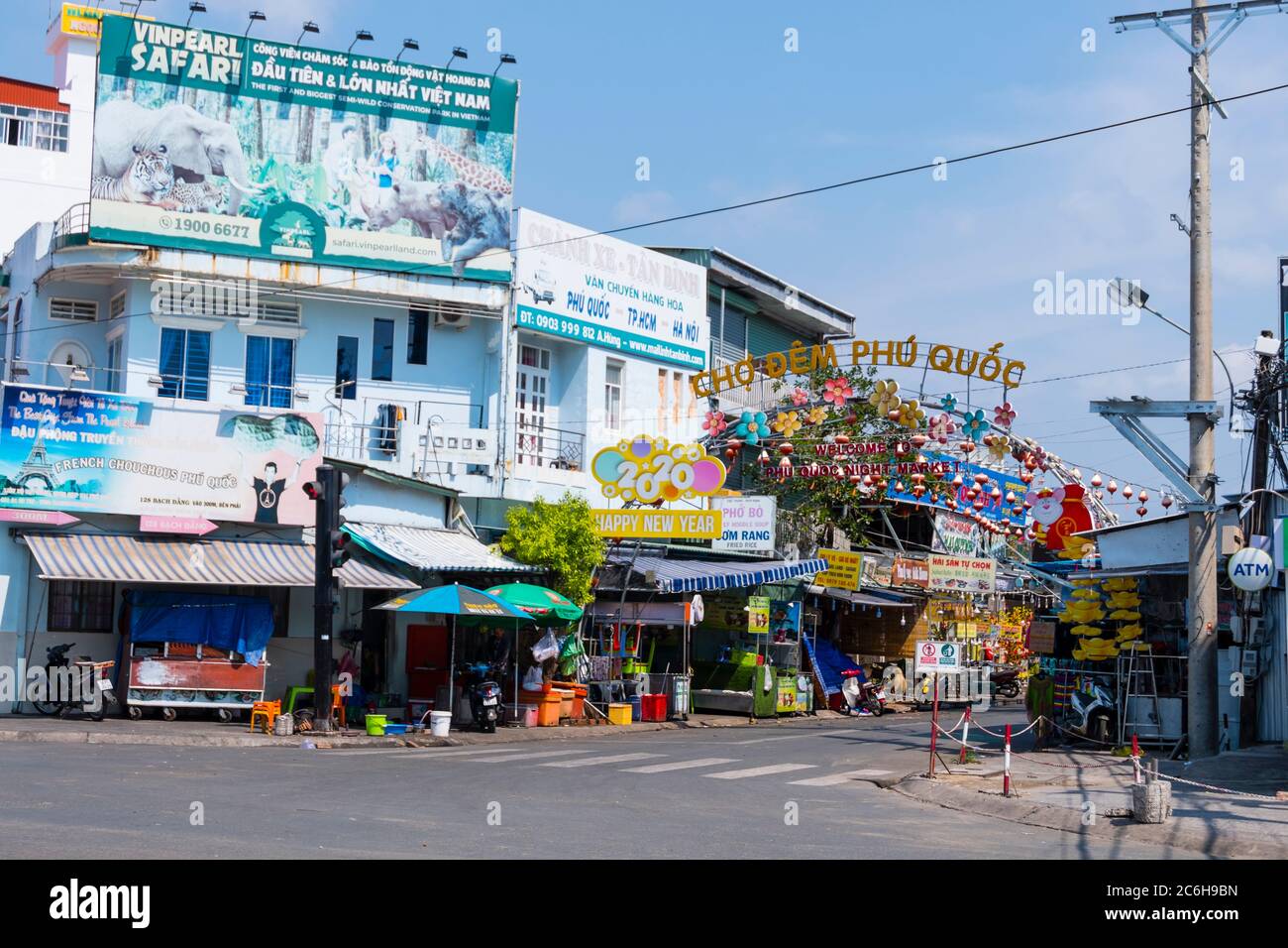 Cho Dem market street, central Duong Dong, Phu Quoc island, Vietnam ...