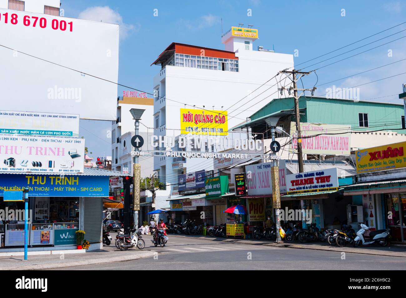 Cho Dem market street, central Duong Dong, Phu Quoc island, Vietnam ...