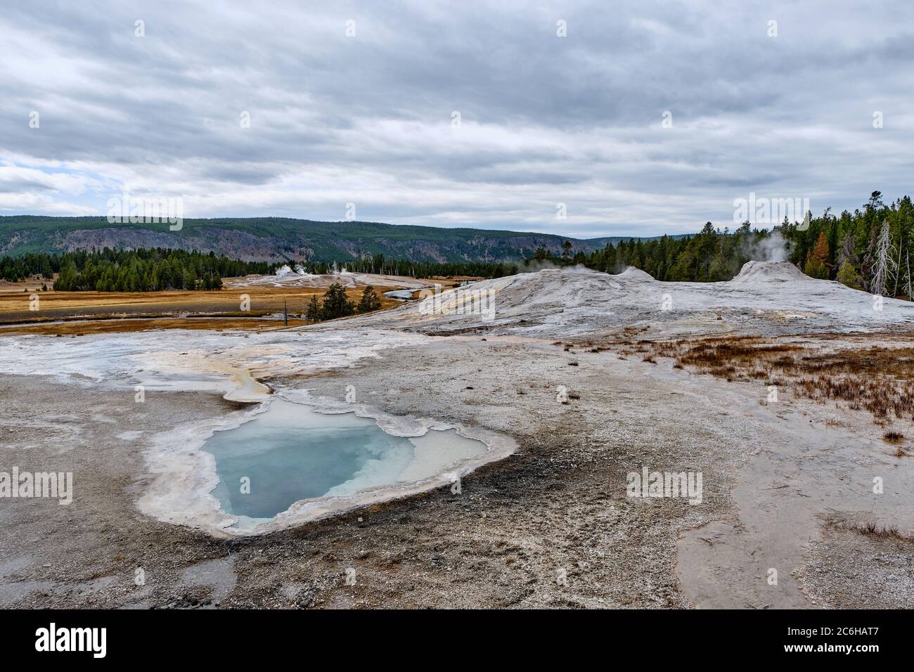 blue water hot spring in yellowstone national park Stock Photo - Alamy