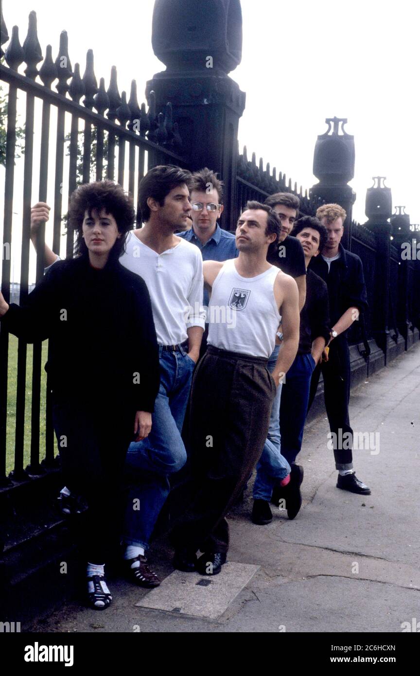 Terry Sharpe, Pat Gribben, Eileen Gribben, Gerard 'Spud' Murphy, Paul ...