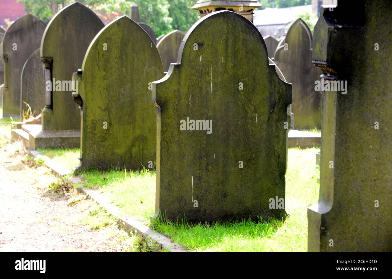 Grassed over graves hi-res stock photography and images - Alamy