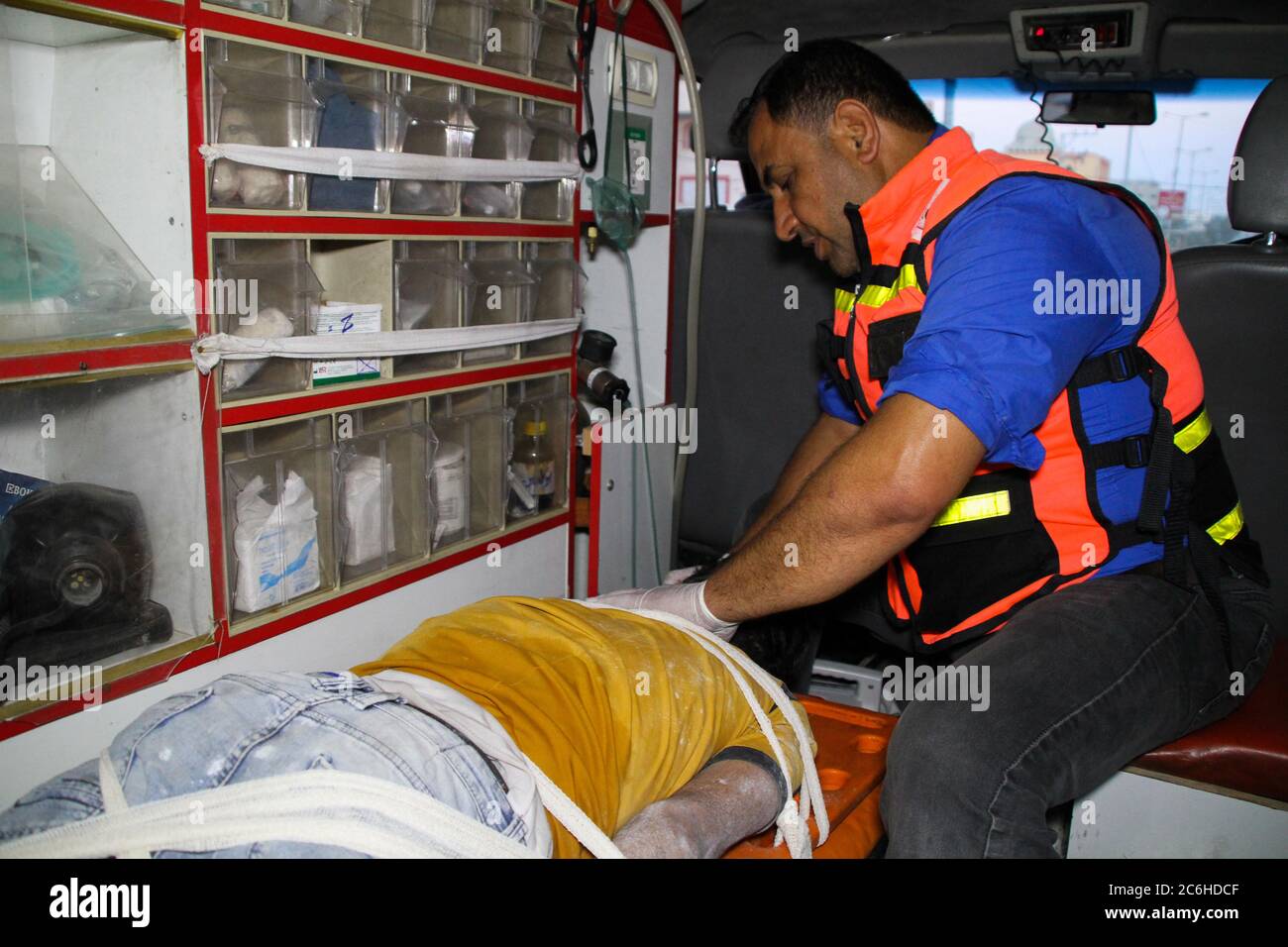 Civil defence worker hi-res stock photography and images - Alamy