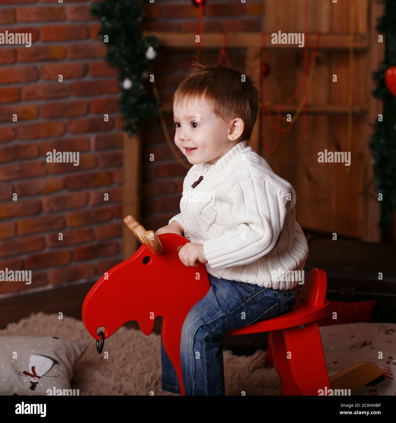 People kid kids playing smile jeans hi-res stock photography and images ...
