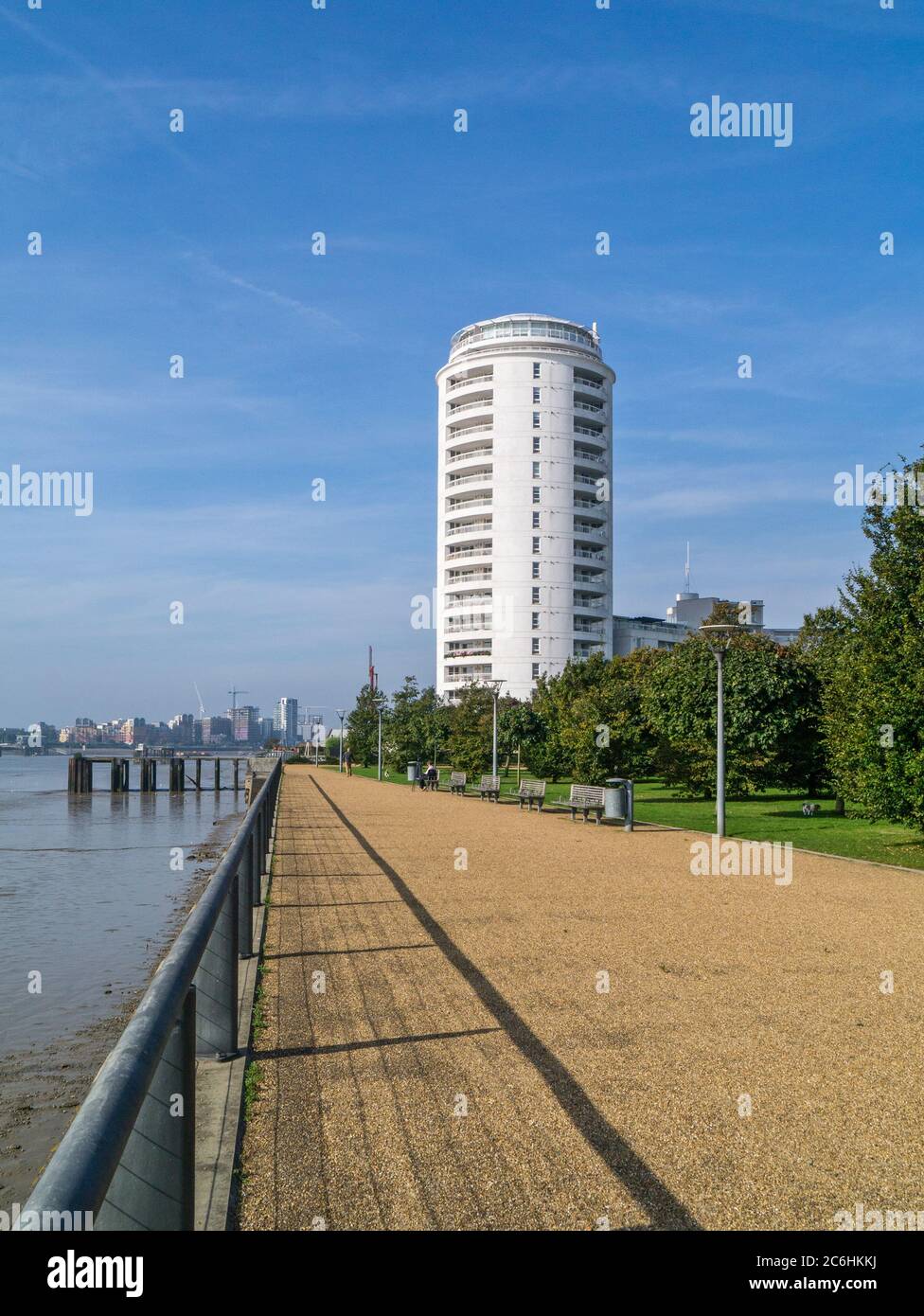 Newham housing hi-res stock photography and images - Alamy