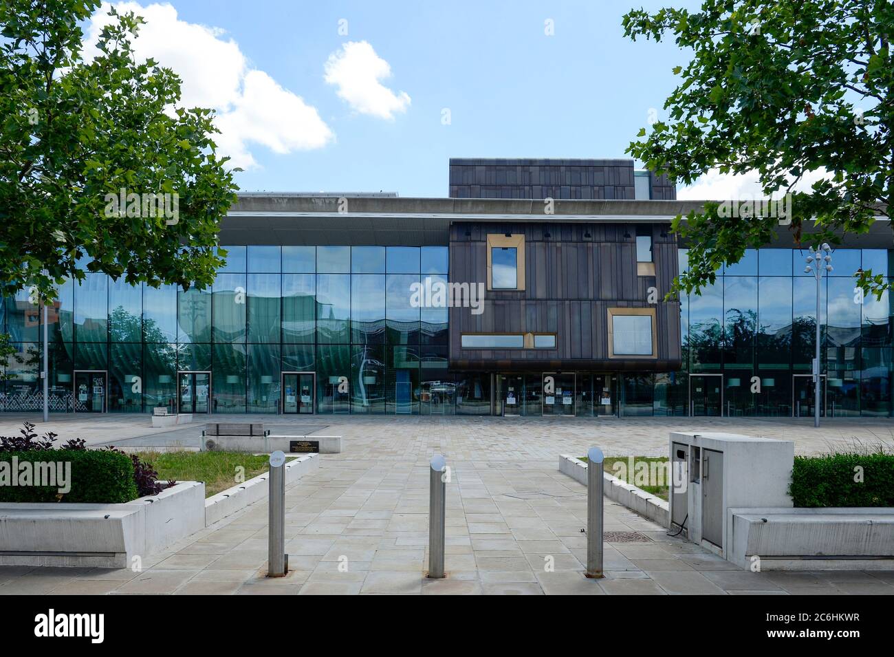 Cast Theatre Doncaster in Sir Nigel Gresley Square Stock Photo - Alamy