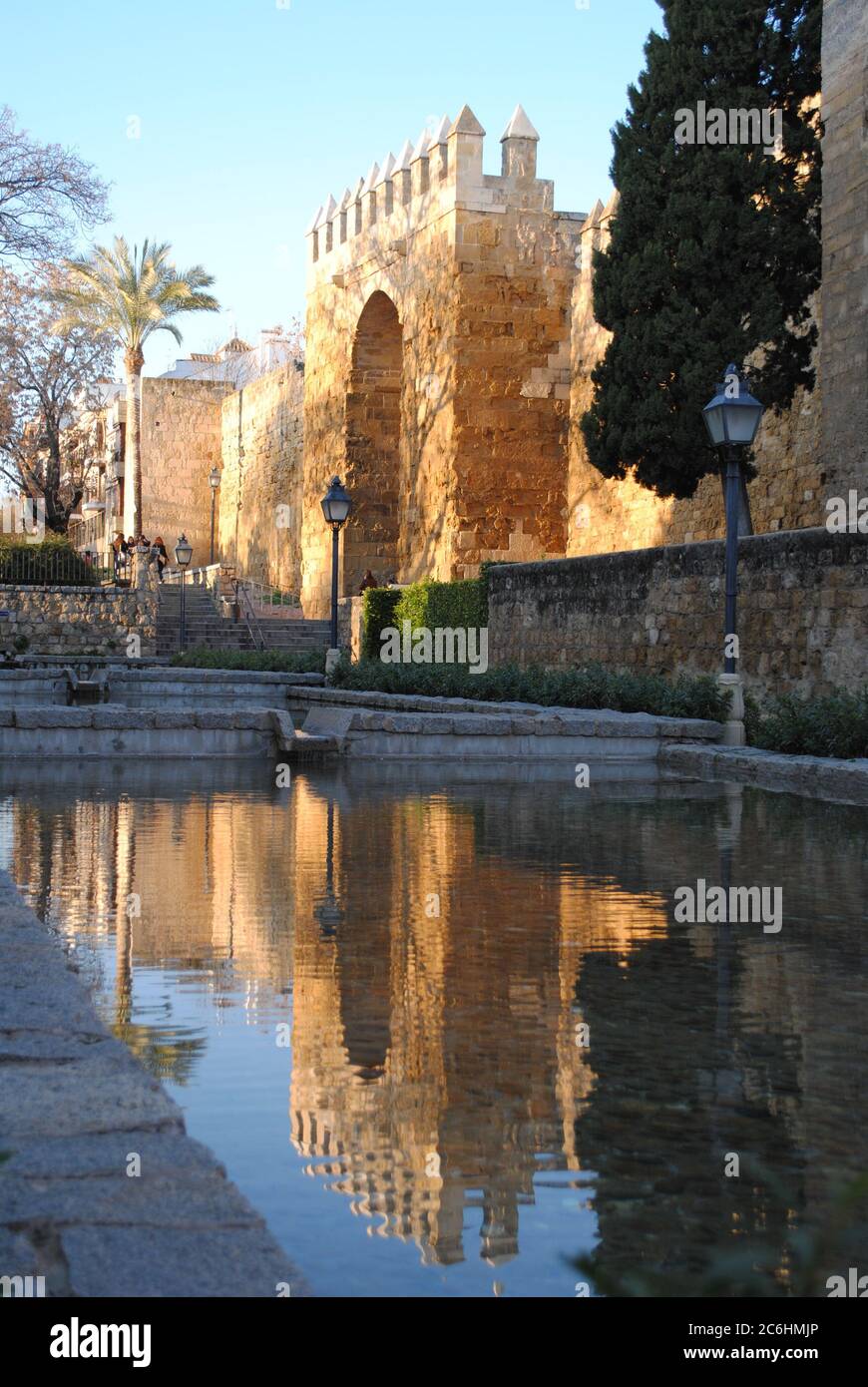 Travelling Andalucia, discoverign the beautiful cities of Seville ...