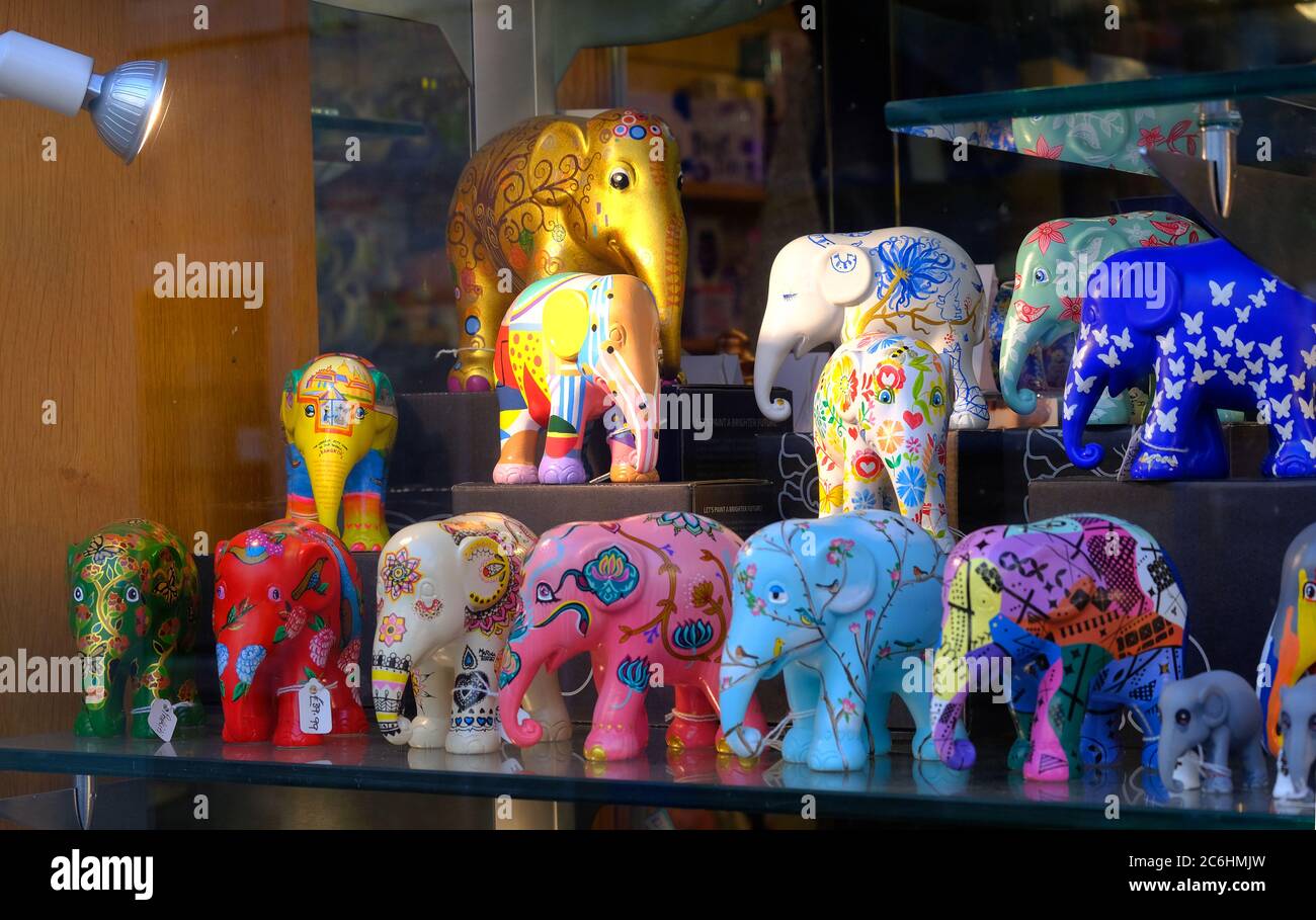 Elephants patterns hi-res stock photography and images - Alamy