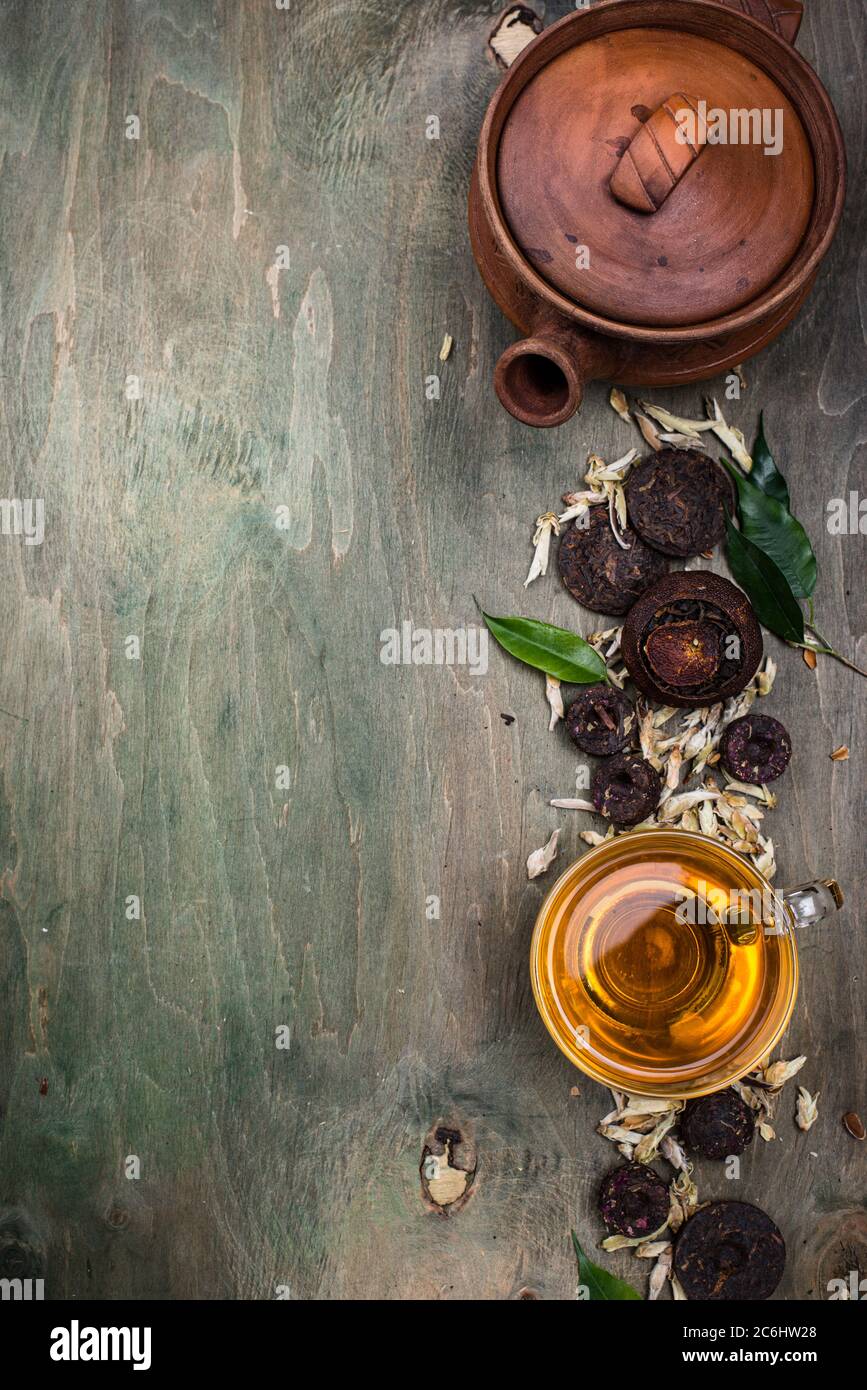 Shu puerh hi-res stock photography and images - Alamy