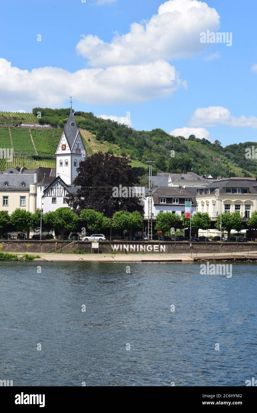 waterfront of Winningen in Mosel valley Stock Photo - Alamy