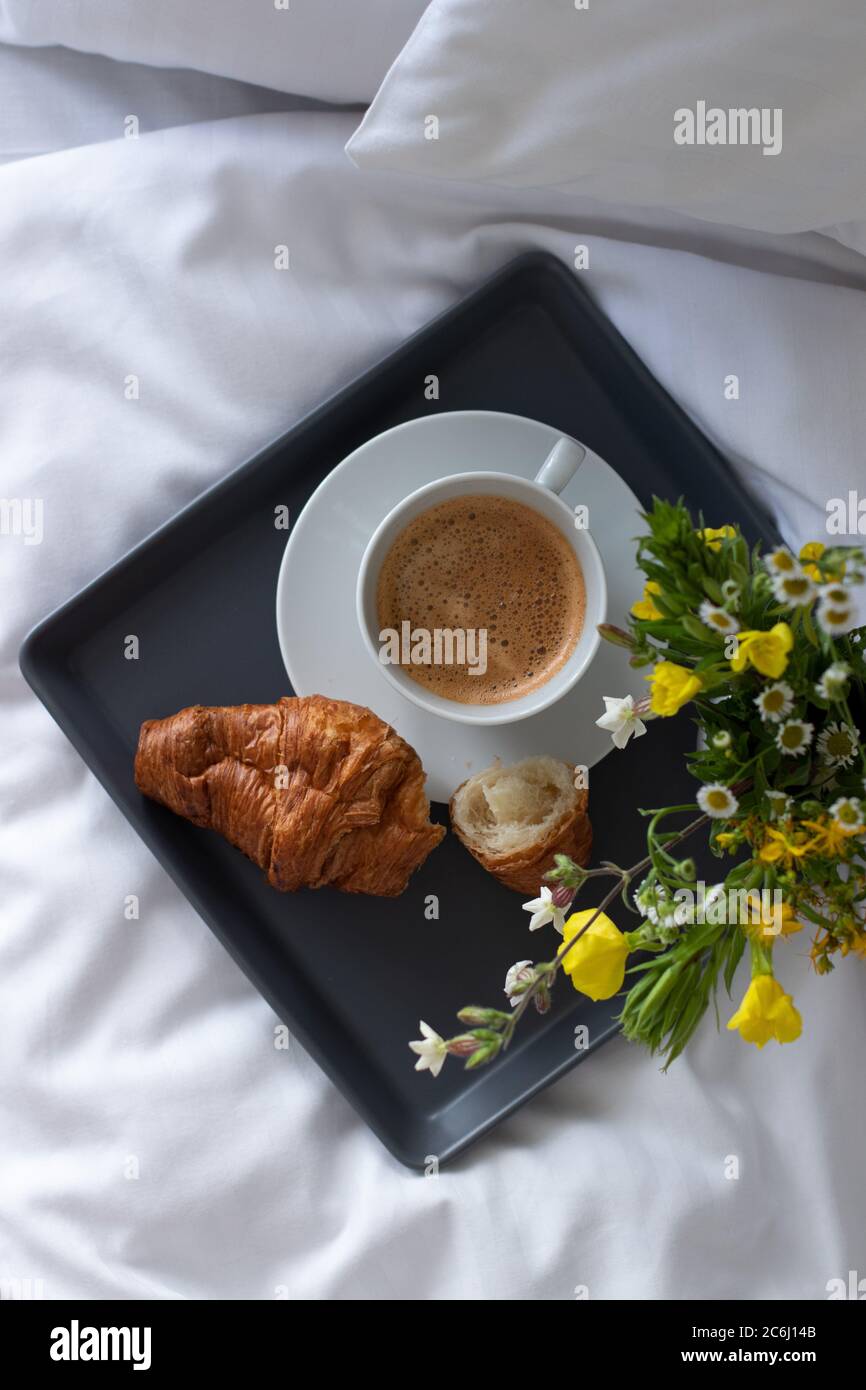 Hotel room service tray hi-res stock photography and images - Alamy