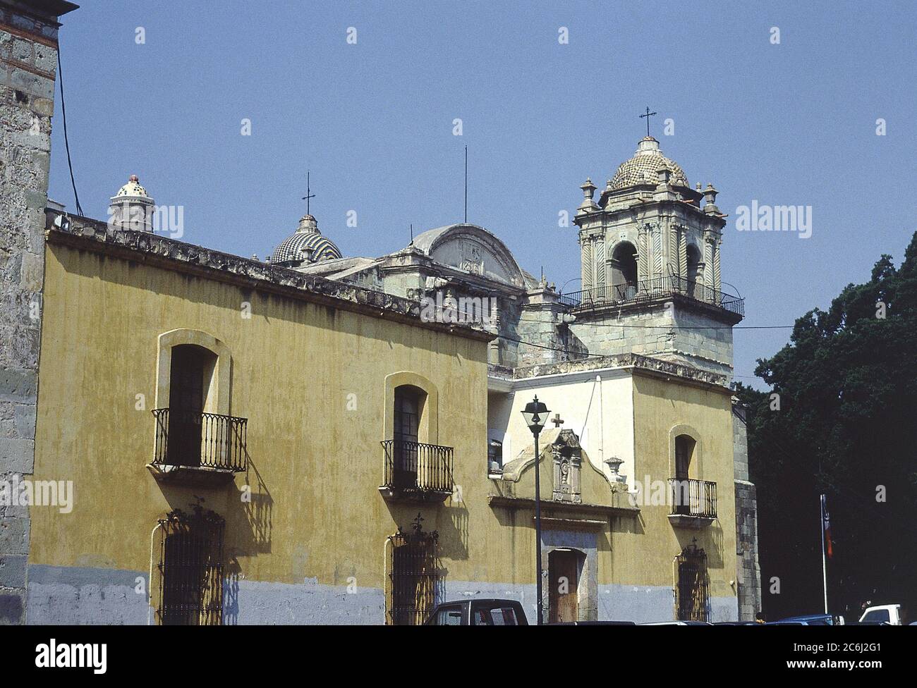 CASA COLONIAL. Location: EXTERIOR. Oaxaca. CIUDAD DE MEXICO Stock Photo ...