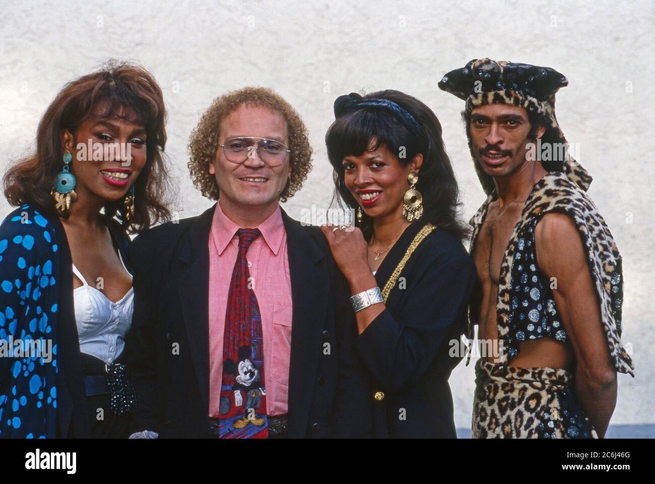 Goombay dance band hi-res stock photography and images - Alamy