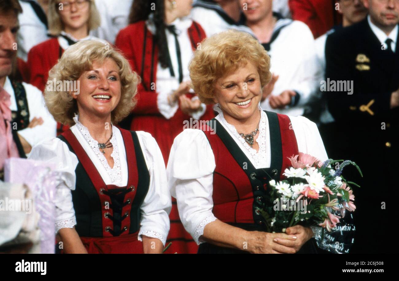 Musikantenstadl, volkstümliche Musiksendung, Deutschland 1991, Gaststar ...