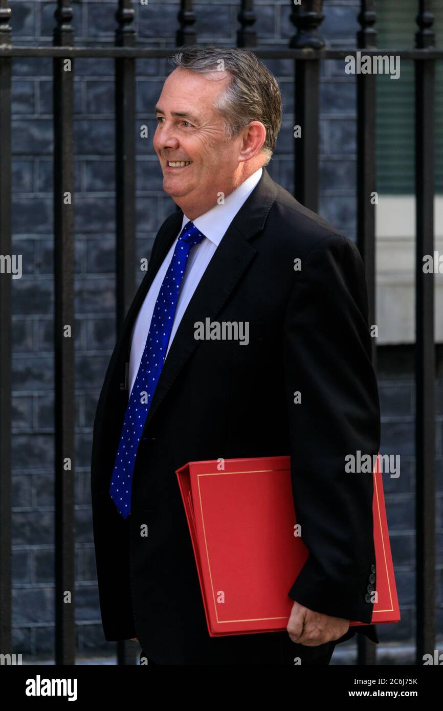 Liam fox and conservative hi-res stock photography and images - Alamy