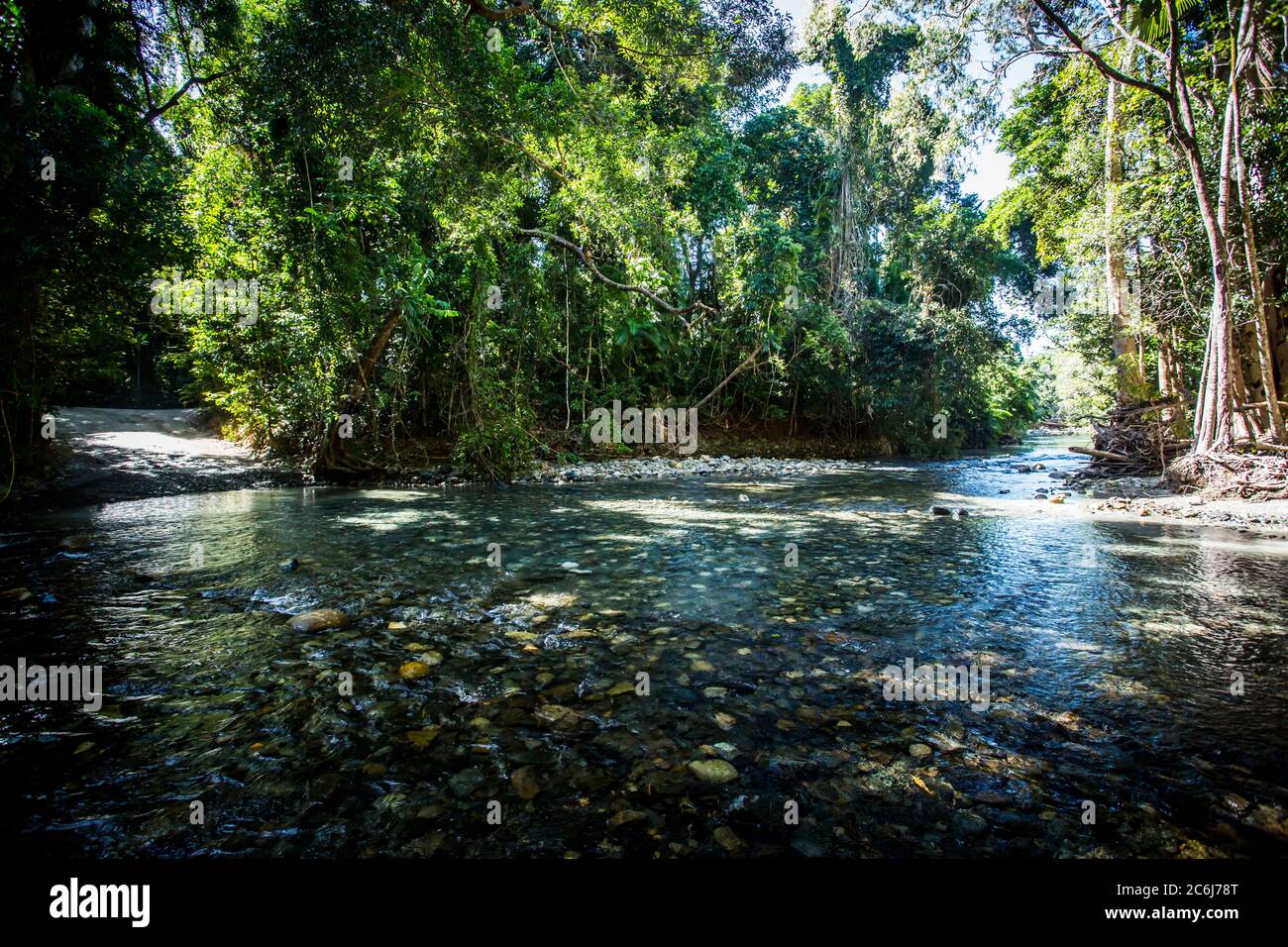 Daintree river crossing hi-res stock photography and images - Alamy