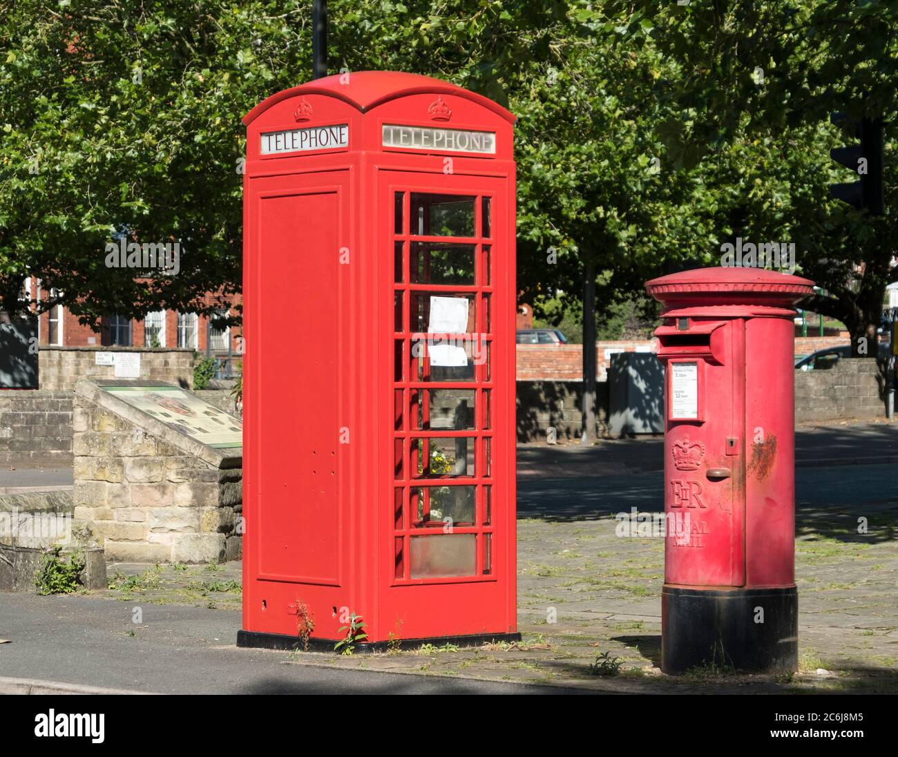 Old fashioned photo booth hi-res stock photography and images - Alamy