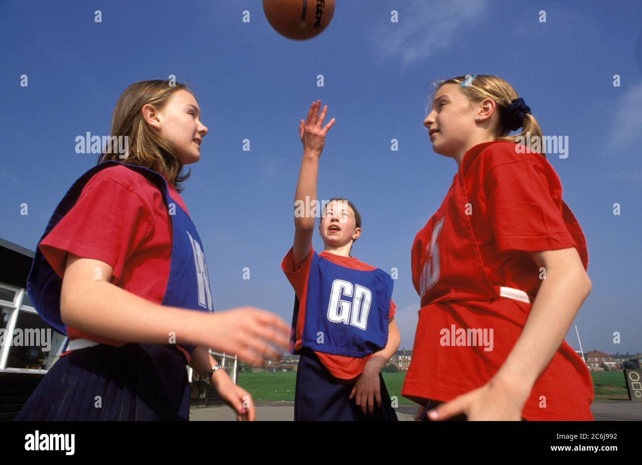 Netball team hi-res stock photography and images - Alamy