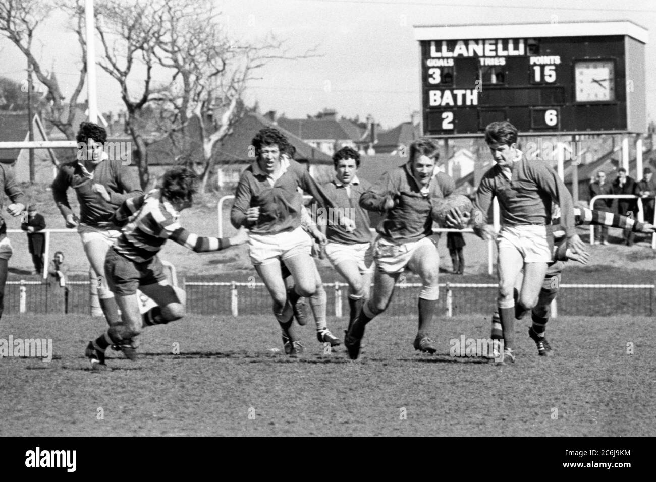 Alan lewis Black and White Stock Photos & Images - Alamy