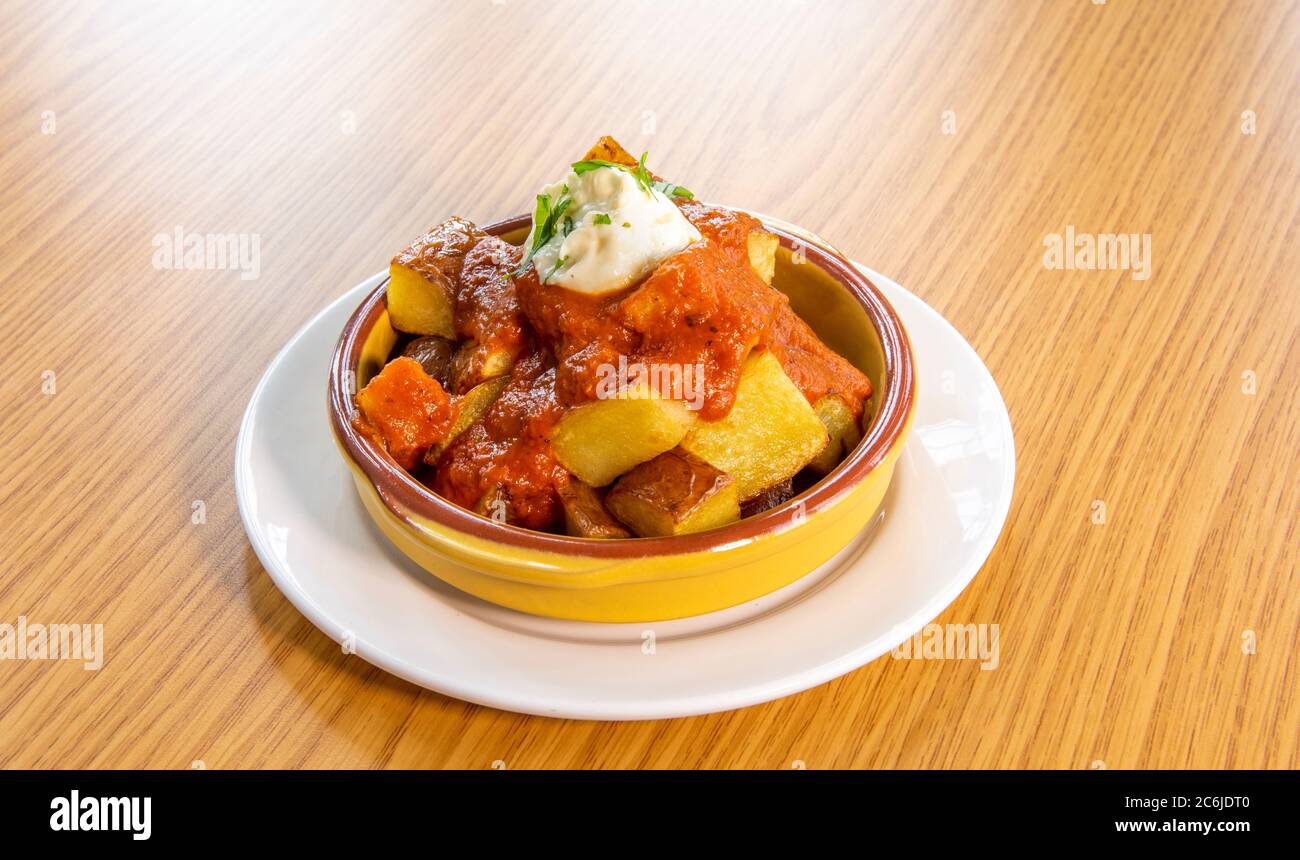 Patatas bravas and mojo sauce hi-res stock photography and images - Alamy