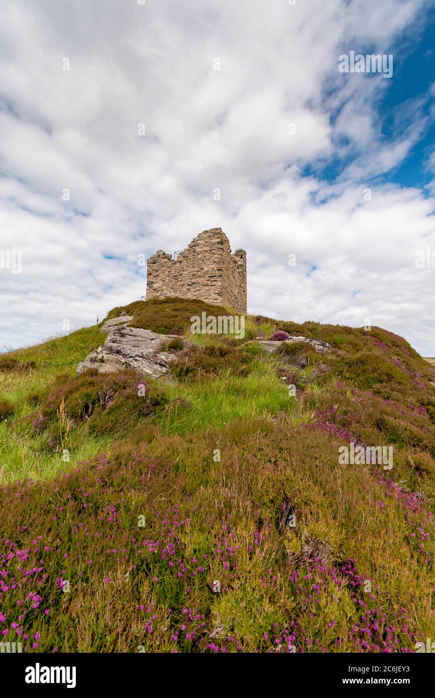 CASTLE VARRICH TONGUE SUTHERLAND SCOTLAND THE CASTLE WALLS IN MID ...