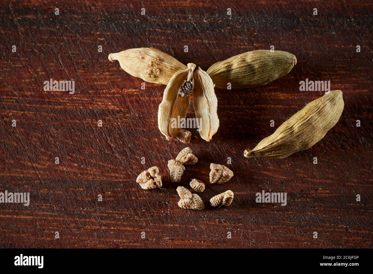 Open pods with seeds hi-res stock photography and images - Alamy