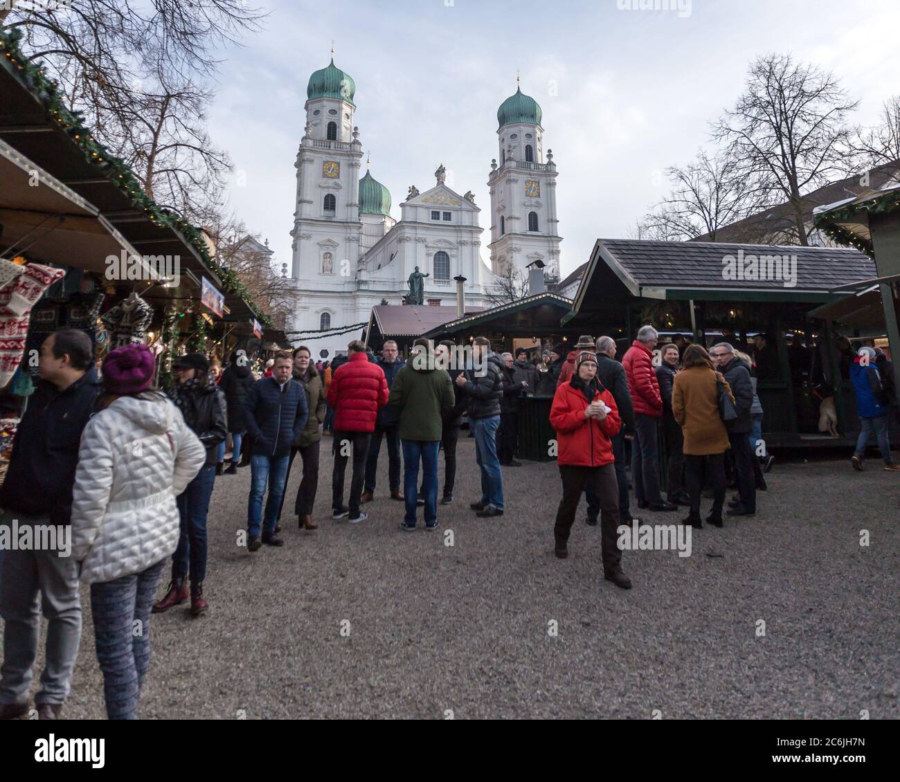 Architecture buildings sightseeing hi-res stock photography and images ...