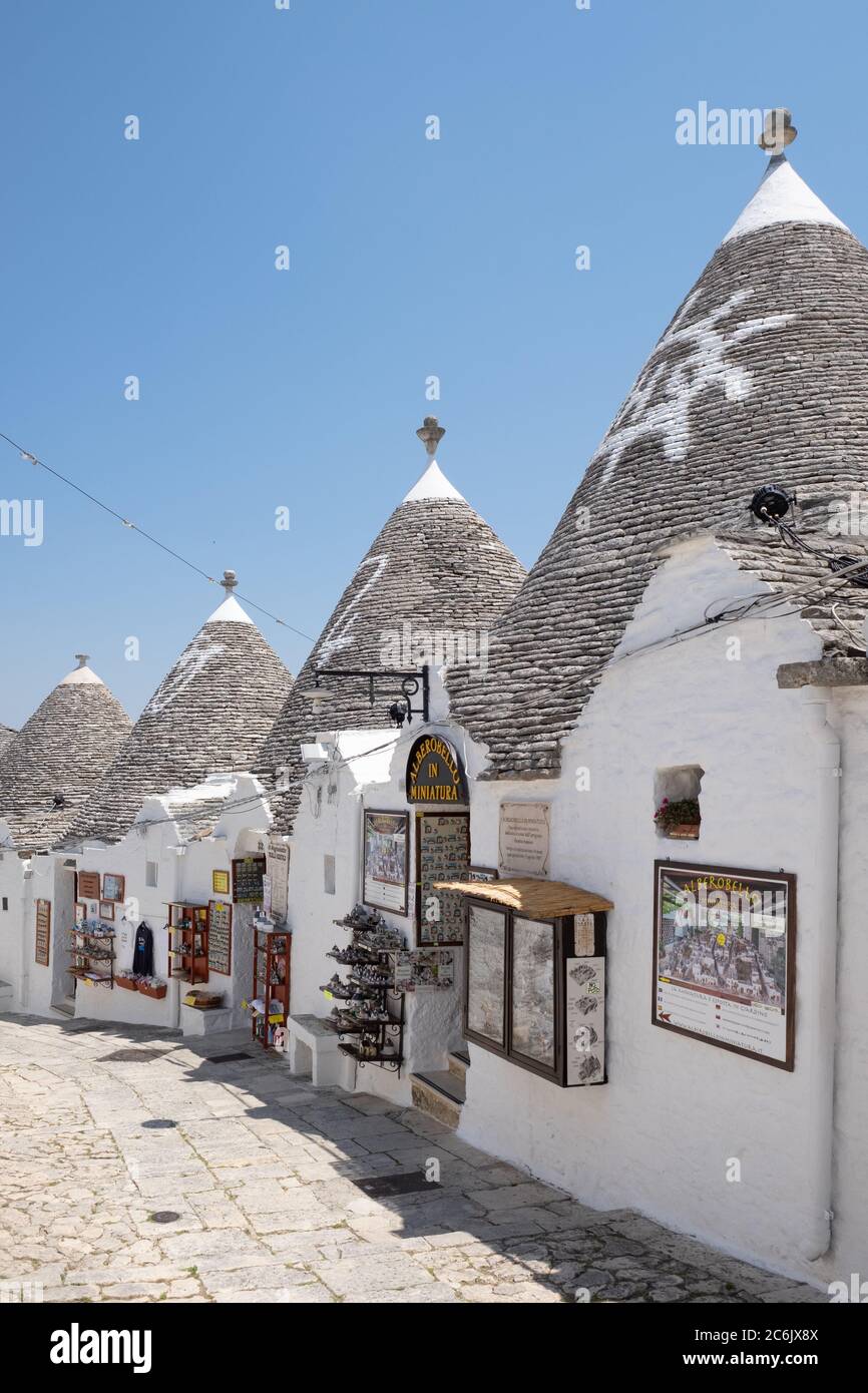 Cone shape building hi-res stock photography and images - Alamy