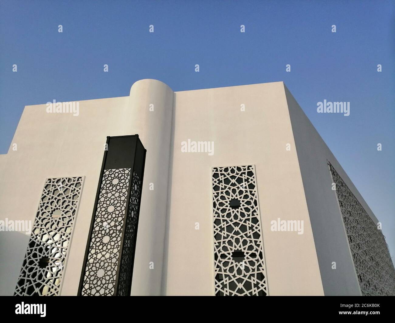 Modern Arabesque pattern background. Associated with ancient Islamic ...