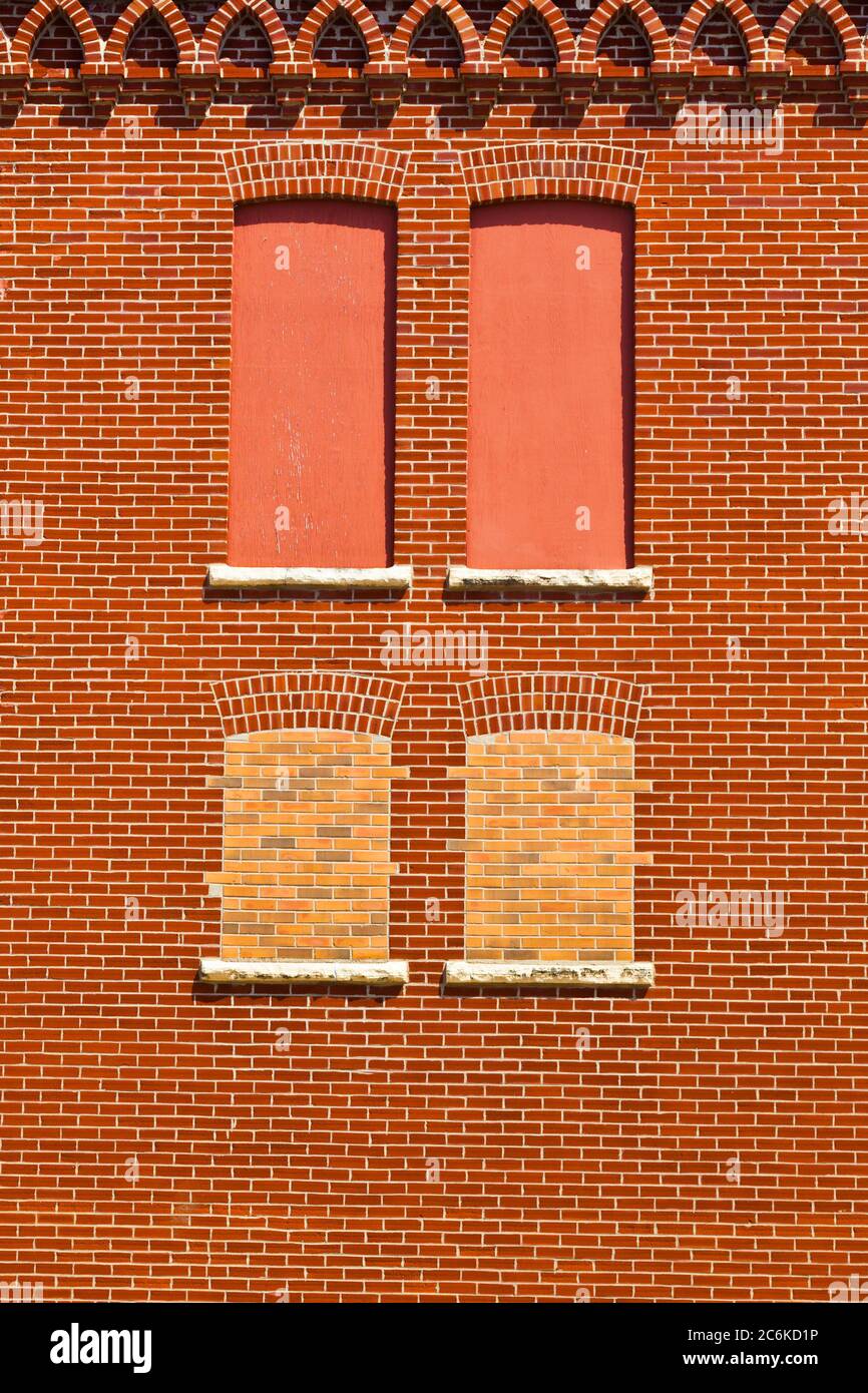 Bricked structure hi-res stock photography and images - Alamy