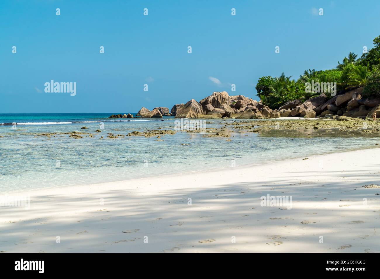 Coco beach nice hi-res stock photography and images - Alamy