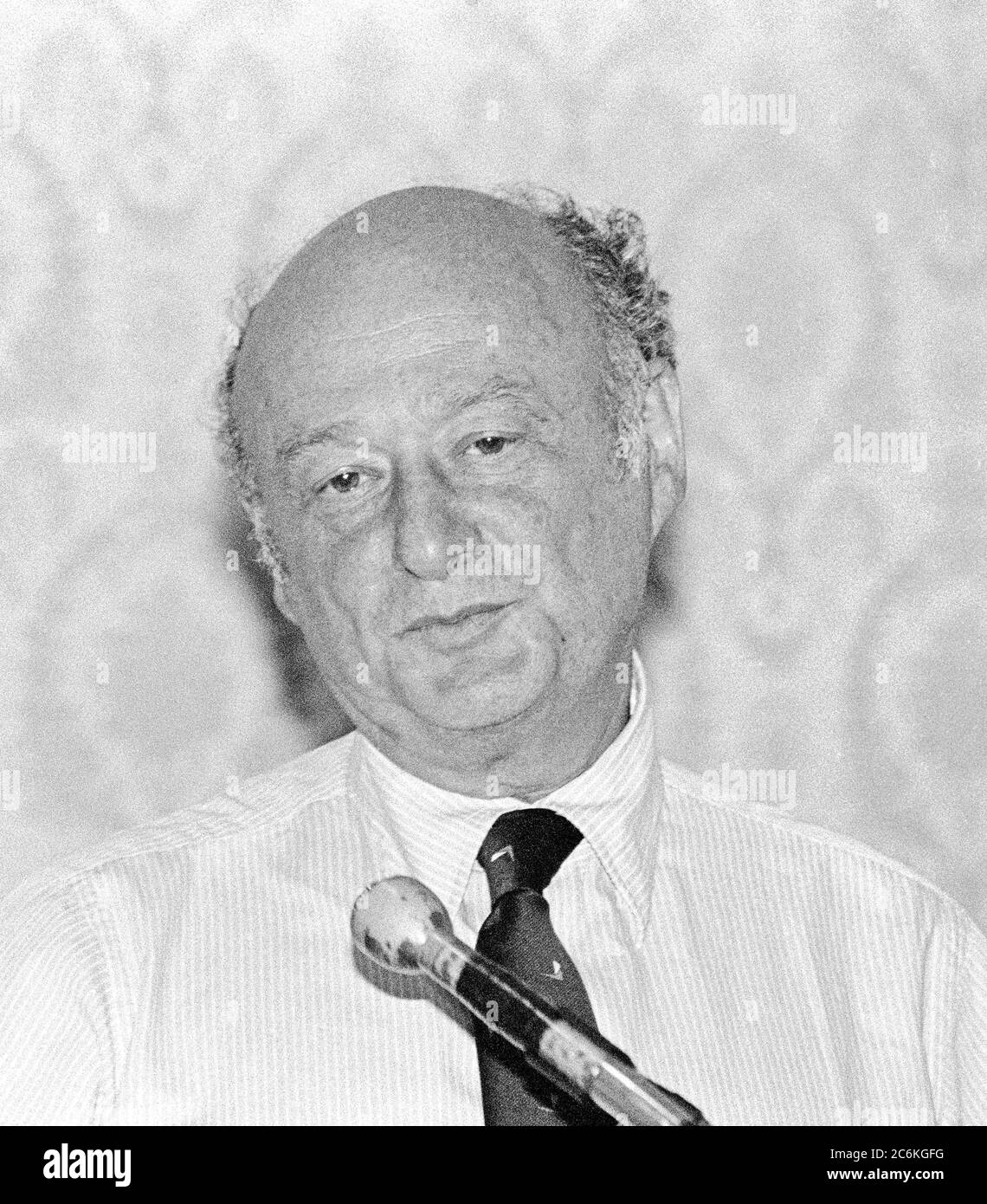 Tv koch hi-res stock photography and images - Alamy