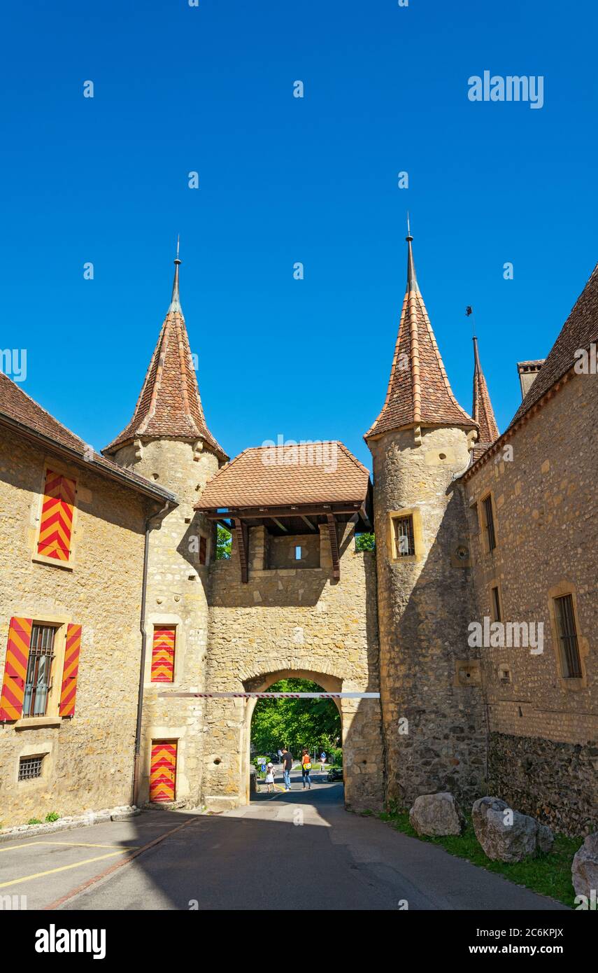 Chateau Neuchatel Castle High Resolution Stock Photography and Images ...
