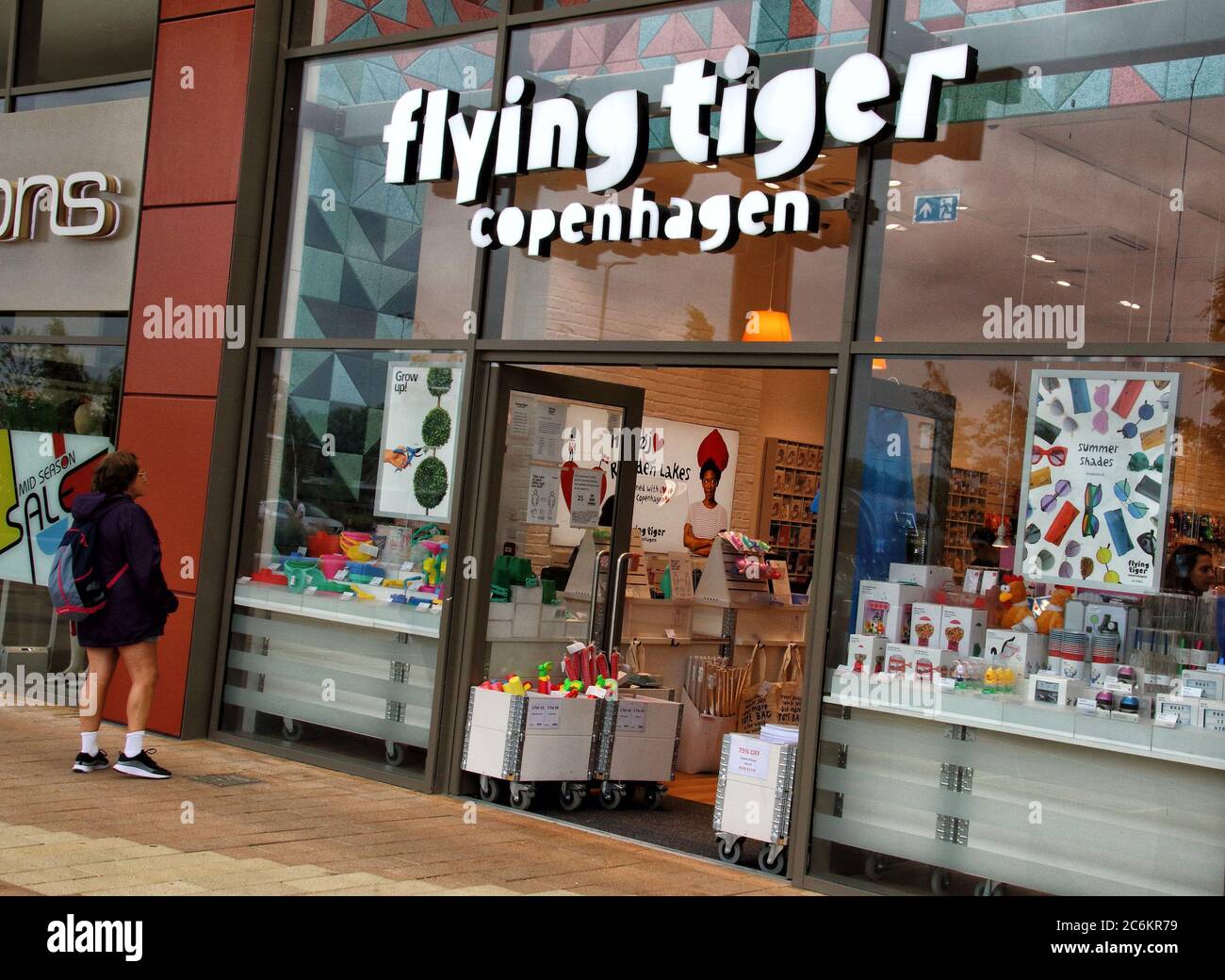 Flying Tiger Copenhagen logo seen at one of their branches Stock Photo ...