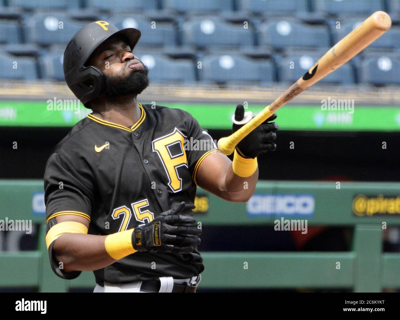 Pittsburgh, United States. 10th July, 2020. Pittsburgh Pirates right ...