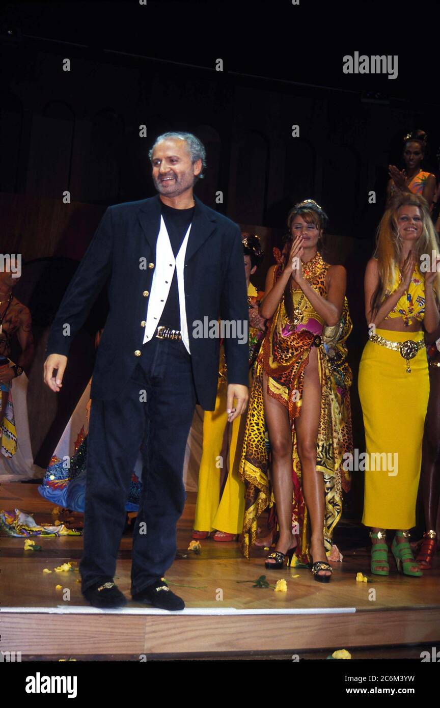 Gianni Versace At The Versace Opening Gala In New York City . 09/14 ...