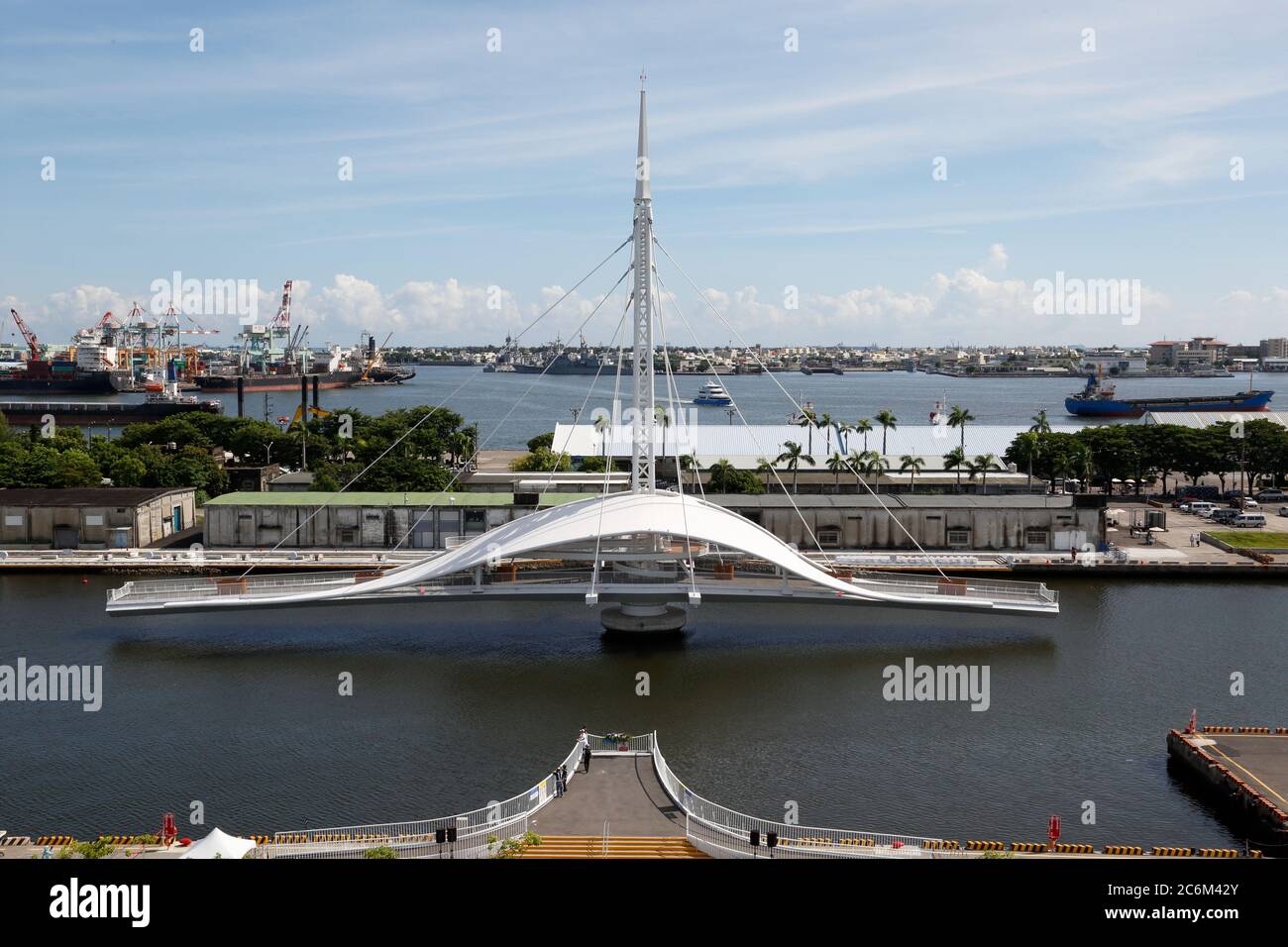 Horizontal rotation bridge, Kaohsiung Port Stock Photo - Alamy