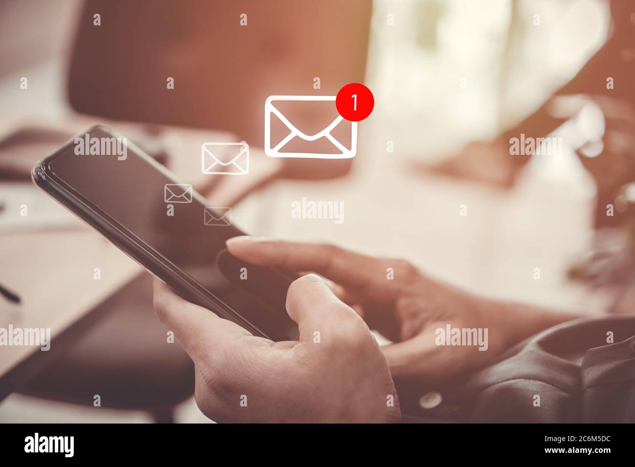 Pop up alert hi-res stock photography and images - Alamy