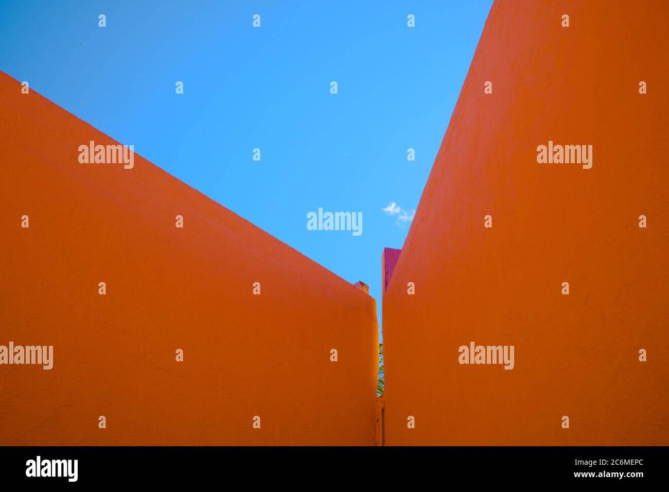 Basic shapes hi-res stock photography and images - Alamy