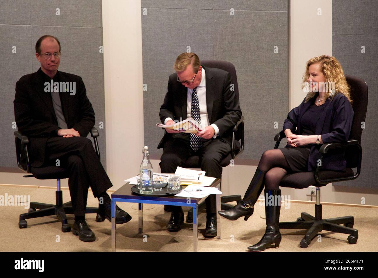 Thomas drake whistleblower hi-res stock photography and images - Alamy