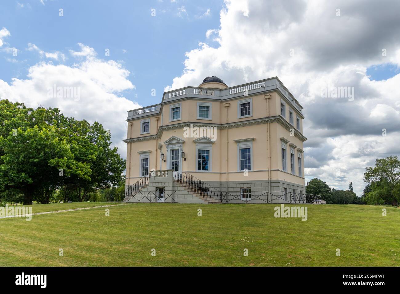 King's Observatory, Richmond, London. Founded by King George III in ...