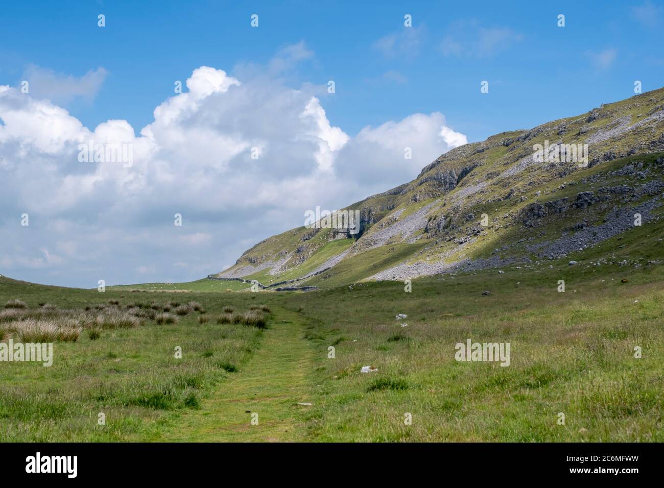 Attermire Scar near Settle, Yorkshire Dales, England , UK Stock Photo ...