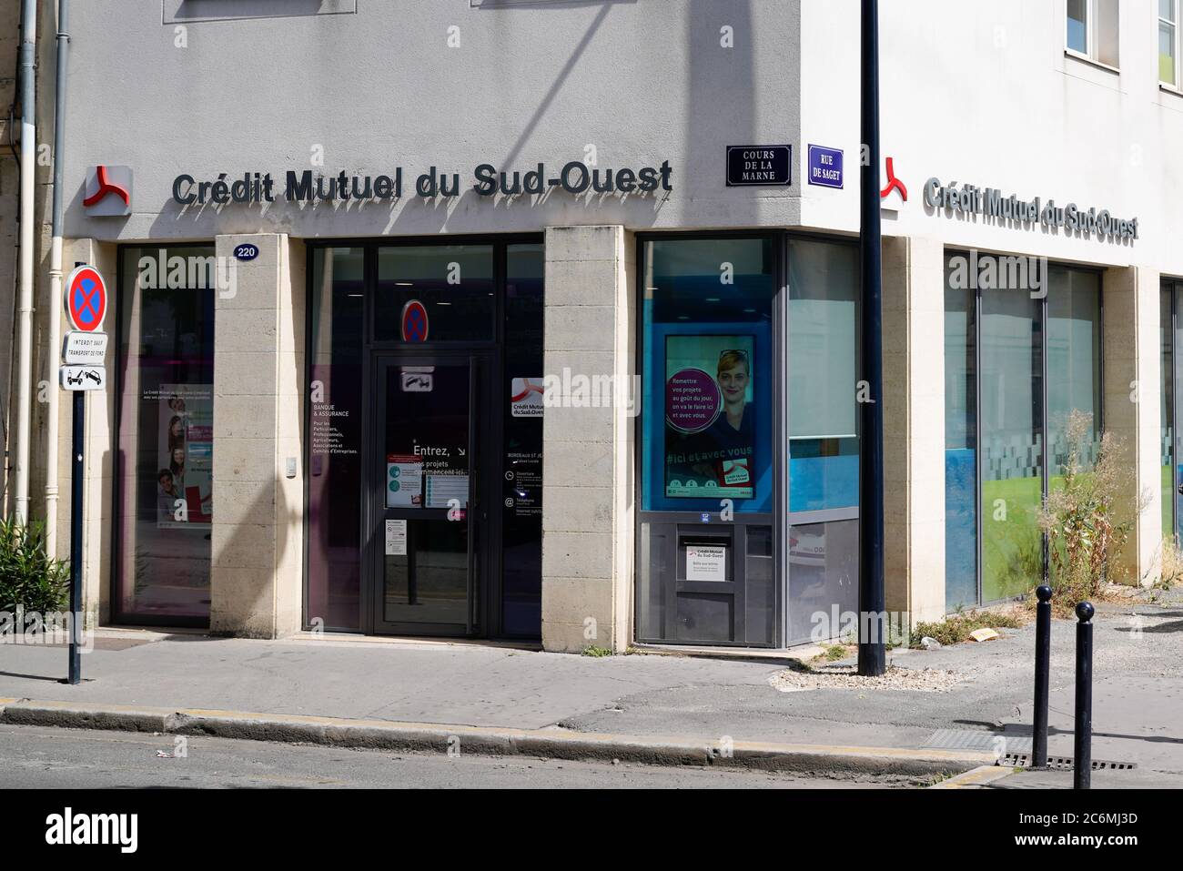 Credit mutuel du sud ouest logo hi-res stock photography and images - Alamy