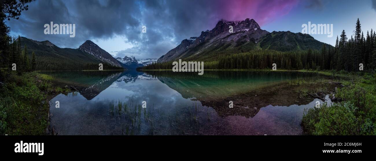 Marvel lake hi-res stock photography and images - Alamy