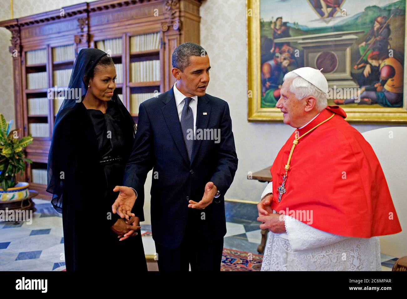 President Barack Obama and First Lady Michelle Obama meet with Pope ...
