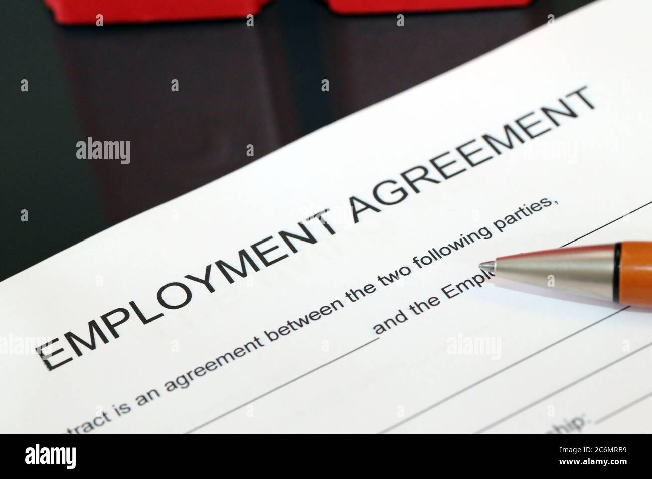 Employment contract hi-res stock photography and images - Alamy