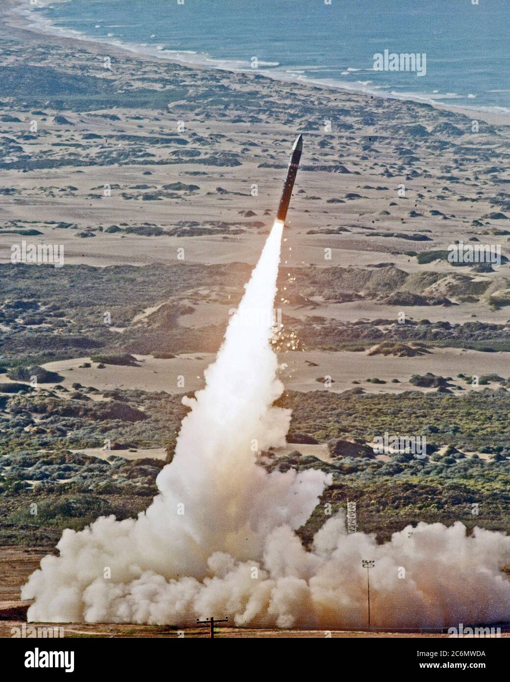 Lgm 118a peacekeeper missile hi-res stock photography and images - Alamy