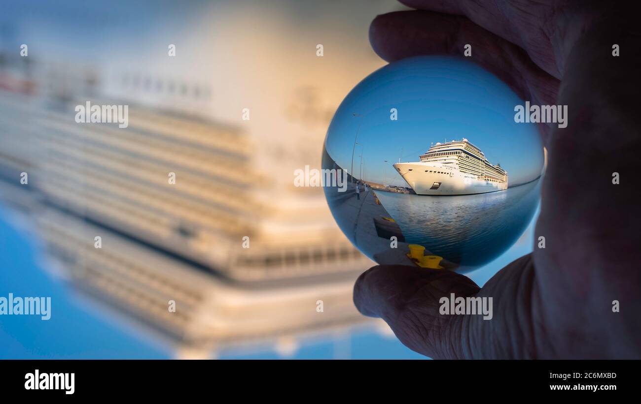 Mooring ball hi-res stock photography and images - Alamy