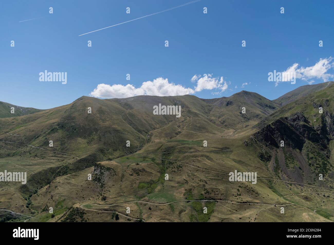 High mountain valley hi-res stock photography and images - Alamy