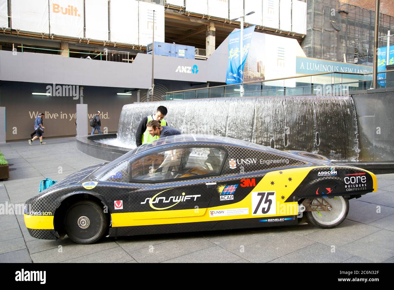 Unsw sydney solar hi-res stock photography and images - Alamy